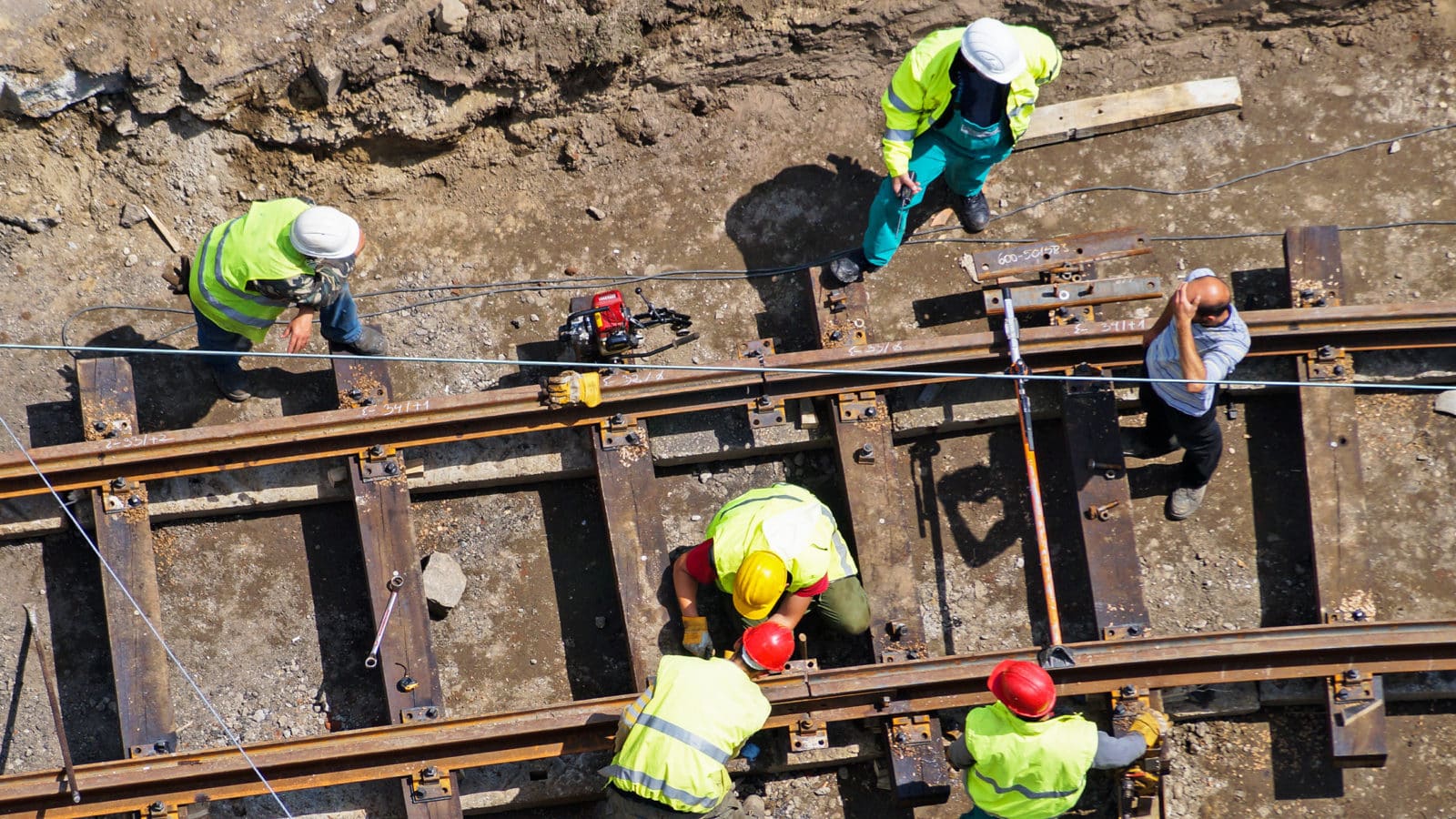 What Expert Witnesses Do in a Railroad Worker Injury Case | Disparti ...