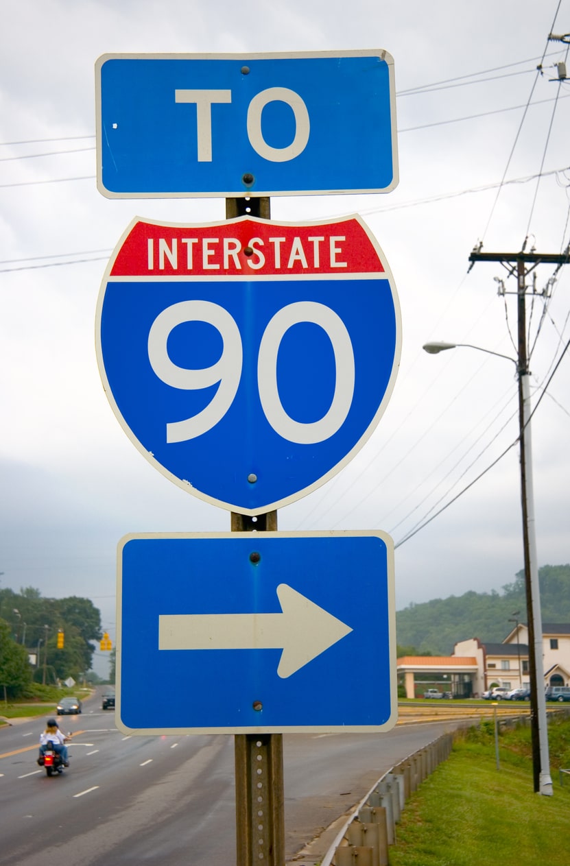 Tragic Car Accident on I-90 Leaves 7 Dead | Disparti Law Group